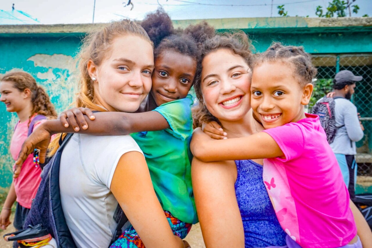 Dominican Republic Volunteer & Spanish Immersion Programs | VISIONS